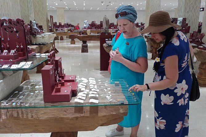 Batuan Temple Celuk Village Balinese Dance Private Guide Tour - Key Points