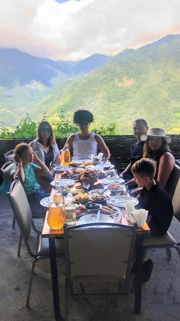 Batumi: Mountain Adjara Tour & Traditional Georgian Feast - The Heart of the Tour: A Georgian Family & Traditional Feast