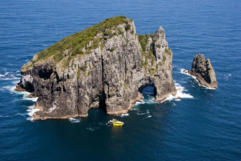 Bay of Islands: Discover the Bay Cruise with Island Lunch - The Value and Overall Experience