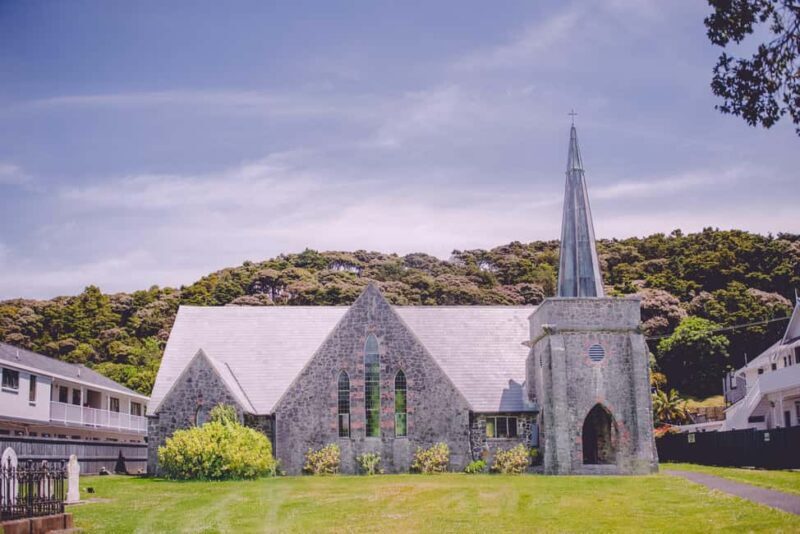 Bay of Islands - Mini Tour (75-90 mins) - Breaking Down the Experience