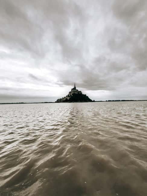 Bay of Mont Saint-Michel : Quicksands + See The Tide Coming - FAQs