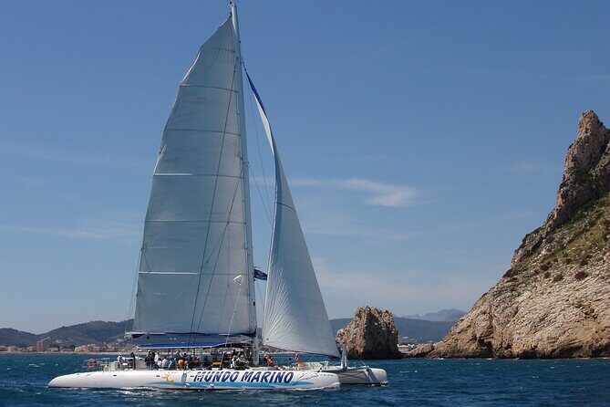 Bay trip in Calpe or Altea with a sailing catamaran - An In-Depth Look at the Experience