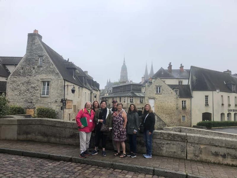 Bayeux: 9.30 DAILY 2-HOUR WALKING GROUP CITY TOUR IN ENGLISH - The Itinerary: What You Can Expect