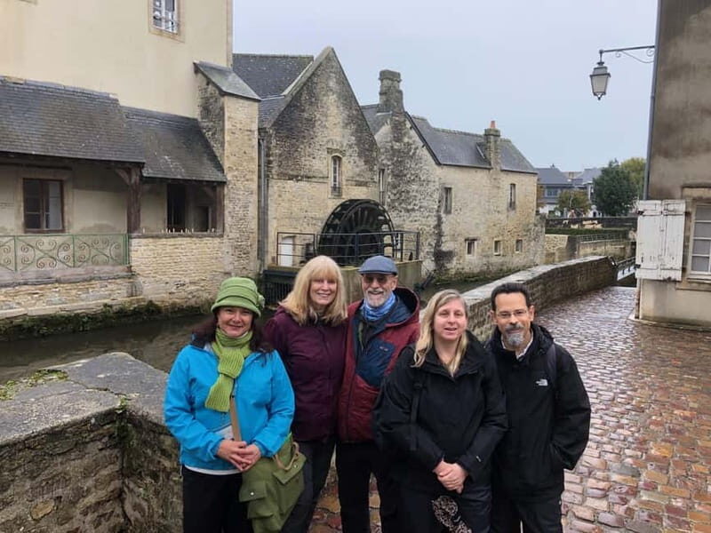 Bayeux: 9.30 DAILY 2-HOUR WALKING GROUP CITY TOUR IN ENGLISH - FAQs