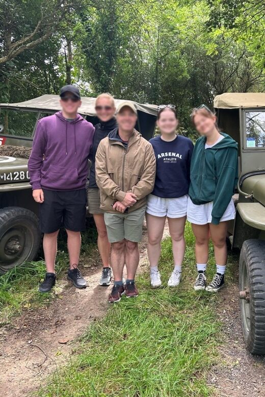 Bayeux : D-Day Tour - Including WWII Jeep tour and van tour - Bayeux: D-Day Tour - Including WWII Jeep Tour and Van Tour
