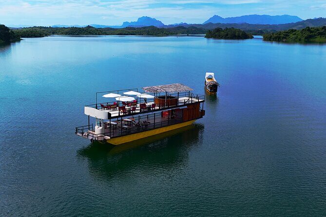 BBQ Lunch Cruise on Nam Ngum Lake - Key Points