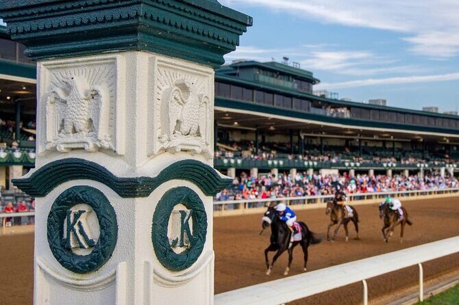 B&C horseback riding in nature and Keeneland racetrack. - The Value of This Kentucky Horse Tour