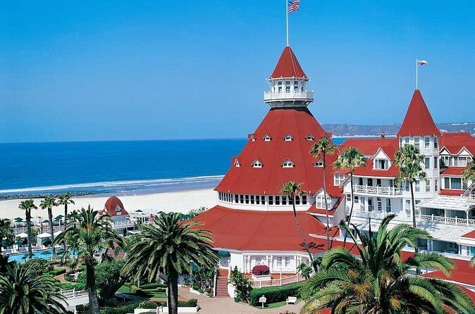 Beach and shopping Tour in San Diego (Private) - Who Will Love This Tour?