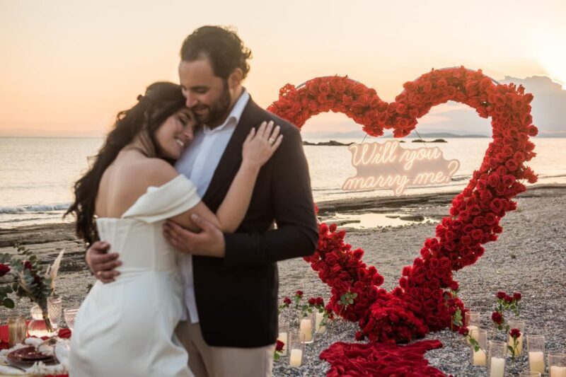 Beach Wedding Proposal with Picnic in the Athenian Riviera - Key Points