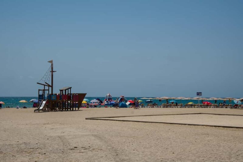 Beaches and Coves: El Campello - Villajoyosa - FAQs