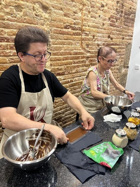 Bean to Bar Chocolate Workshop in Barcelona - FAQ