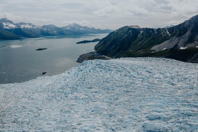 Bear Glacier Scenic Signature Flight - The Sum Up