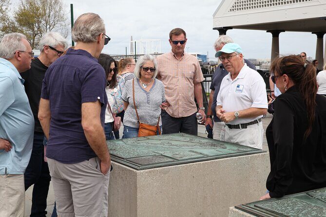 Beat the Heat! Take an Evening History Tour of Charleston! - Key Points