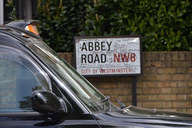 Beatles Fab 4 London Taxi Tour - A Closer Look at the Beatles Fab 4 London Taxi Tour