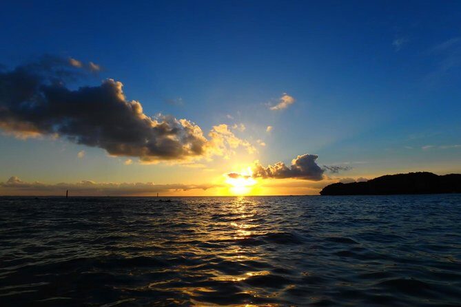 Beautiful sunset kayak tour in Okinawa - Key Points