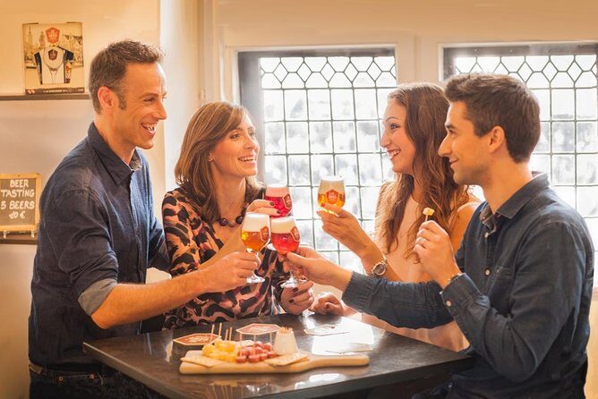 BeerWalk Brussels (Dutch guide) - Discovering Brussels Beer Scene: An Honest Look at the BeerWalk Tour