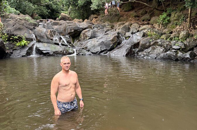 Beginner Forest Hike to a Refreshing Hawaiian Stream - What You Need to Know