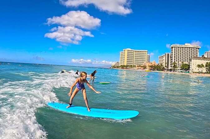 Beginner Surfing Lessons In Hawaii - Who Should Consider This Tour?