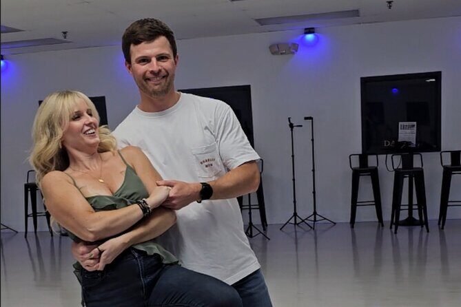 Beginner's Two Step and Country Swing Dancing Class - Who Will Love This Experience?