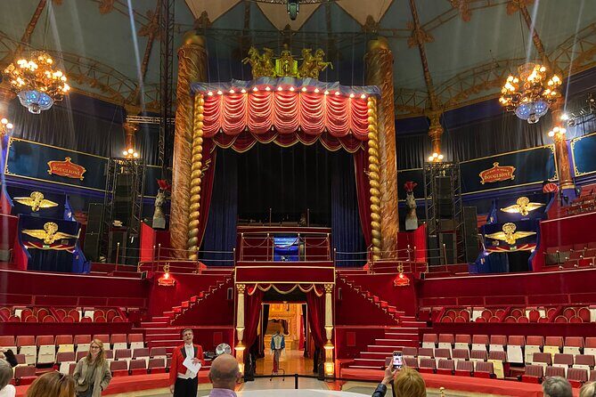 Behind the Scenes Experience of World's Oldest Circus in Paris - Key Points