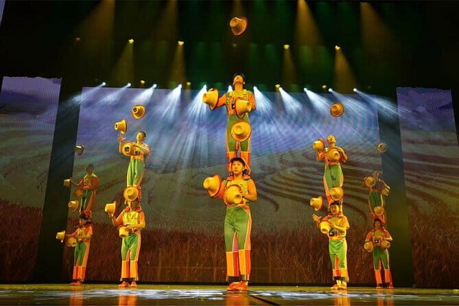 Beijing Acrobatic Show in Red Theater with Guide and Transfer - Final Thoughts: Who Should Consider This Tour?
