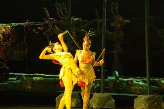 Beijing Acrobatic Show Tickets w/ Optional Dinner or Transfer - An Introduction to the Beijing Acrobatic Show Experience