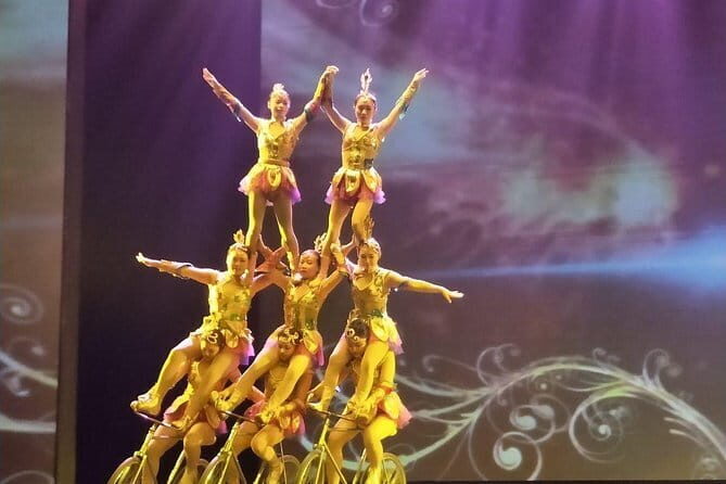 Beijing Acrobatics Night Show - Why This Tour Is Worth Considering