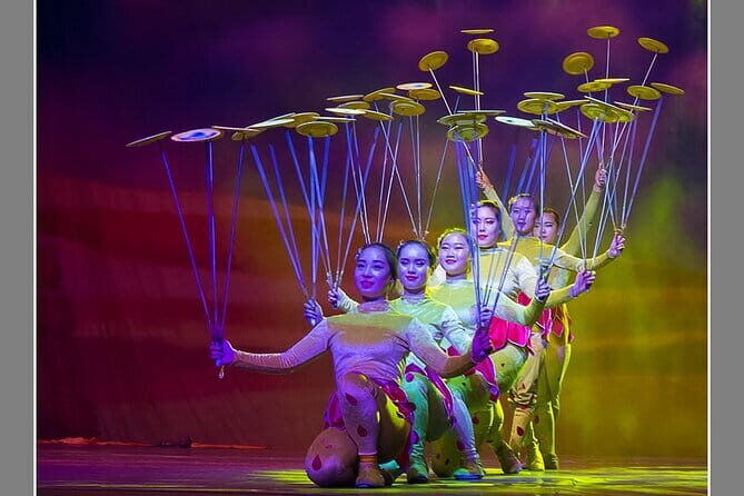 Beijing Acrobatics Show Ticket at Red Theatre - What to Expect from the Red Theatre Acrobatic Show