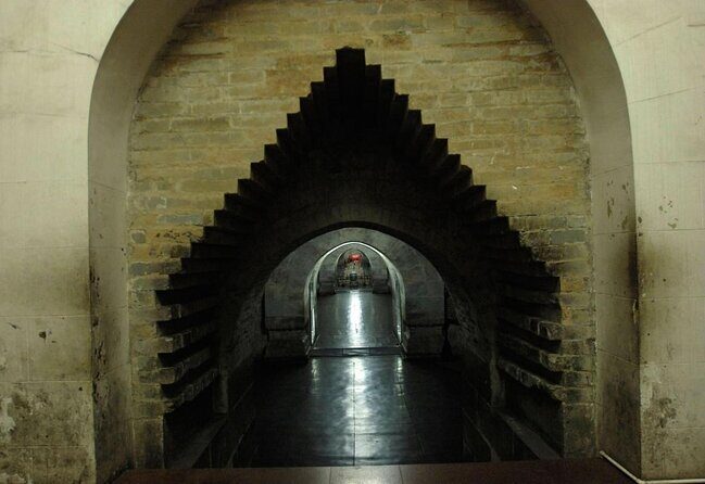 Beijing Afternoon tour to Ming Tombs and Longqing Gorge Ice Lantern Festival - Key Points