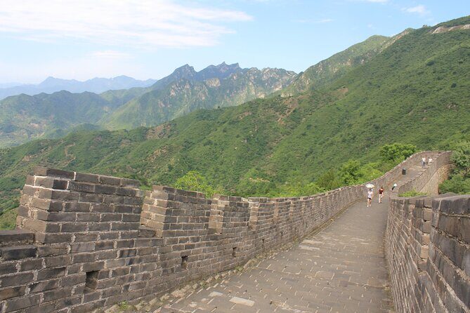 Beijing Badaling Wildlife Park & Juyongguan Great Wall Private Tour - FAQs