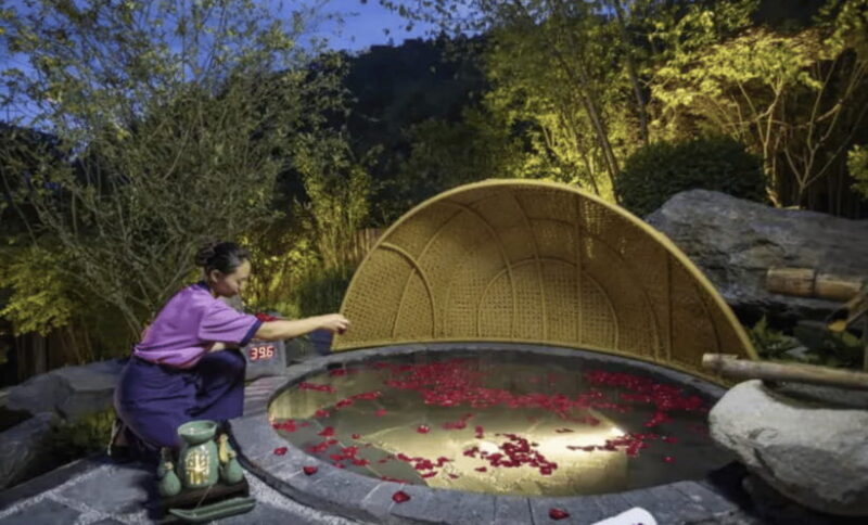 Beijing: Beijing Outdoor Hot Spring experience with options - The Sum Up