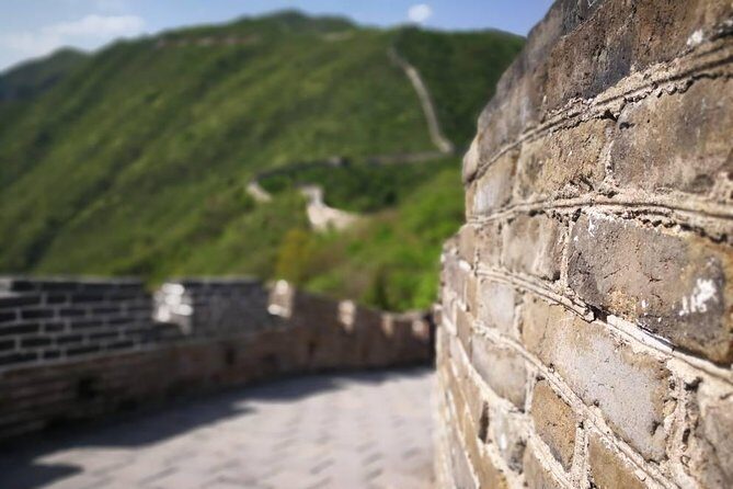Beijing Culture Tour: Chinese Traditional Painting and Mutianyu Great Wall with Cable Car Ride - Key Points