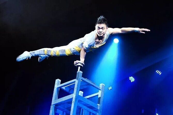 Beijing Evening Acrobat Show In Red Theater With Private Transfer - An Introduction to the Experience