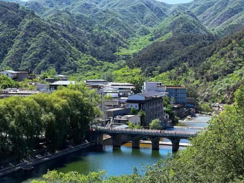 Beijing: Huanghuacheng Lakeside Great Wall Private Tour - Considering the Value