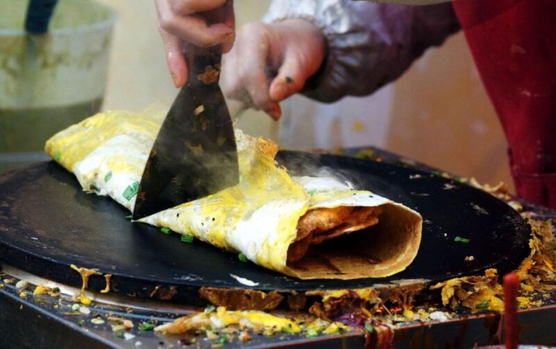 Beijing: Hutong Culinary Walking Tour with 15+ Tastings - Key Points