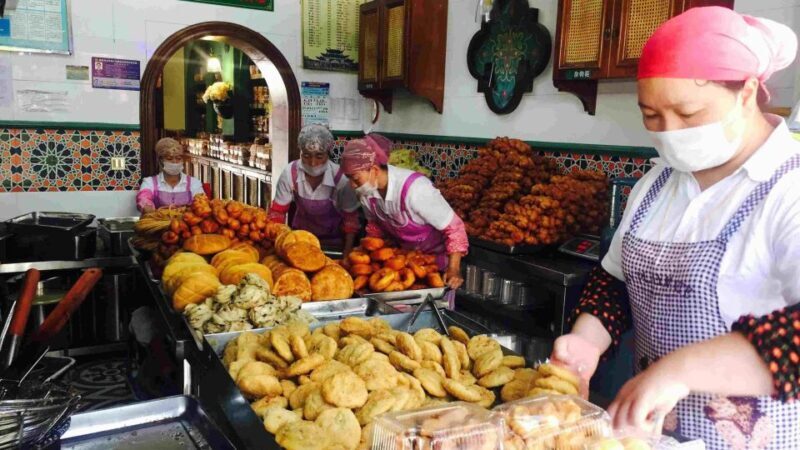 Beijing: Hutong Private Culinary Walking Tour - Who Should Consider This Tour