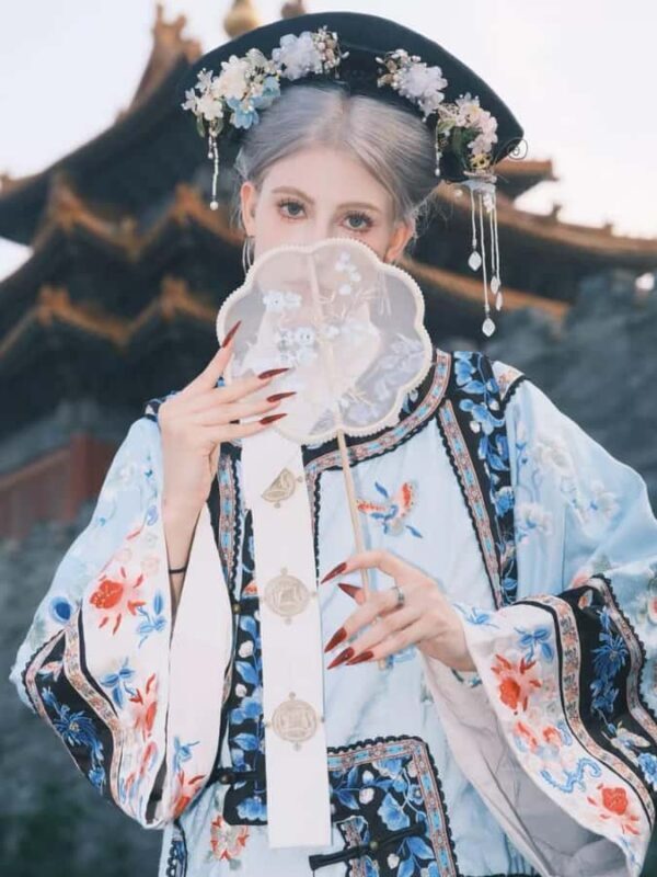 Beijing: Imperial Era Portrait Photography at Landmarks - An Introduction to the Experience