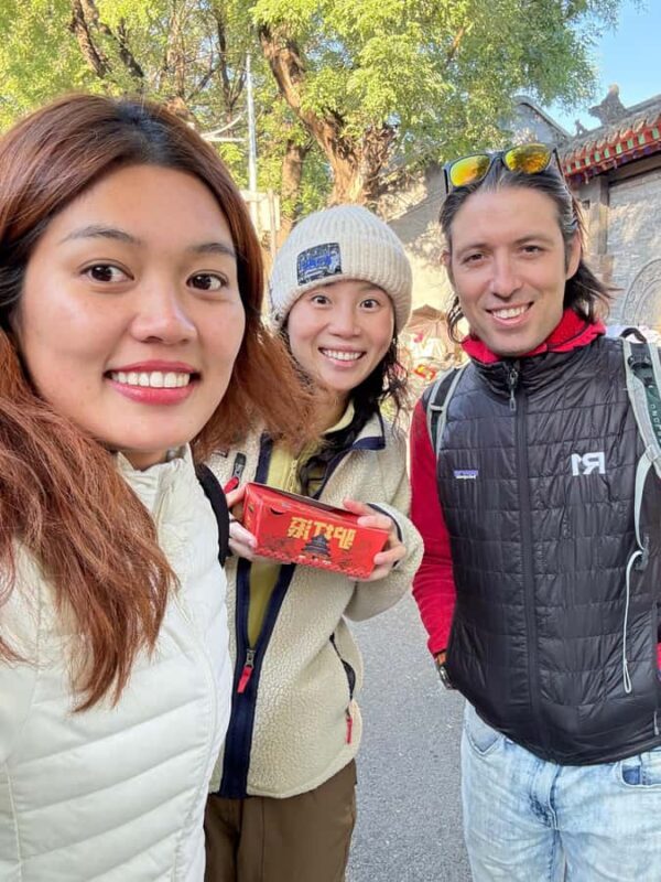 Beijing Lama Temple Visit, Hutong Local Food & Brewpub Tour - What to Bring and Keep in Mind