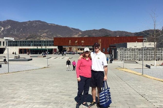 Beijing Layover Private Tour of Mutianyu Great Wall - What the Tour Includes: Transportation, Guide, and Entry