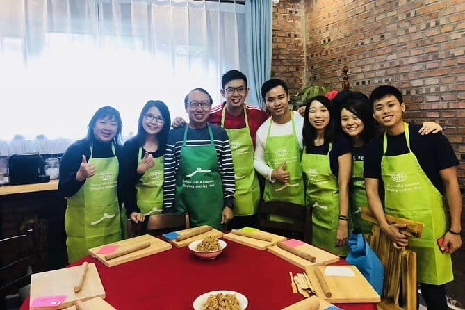 Beijing Layover Tour to Great Wall & Making Dumplings - Key Points