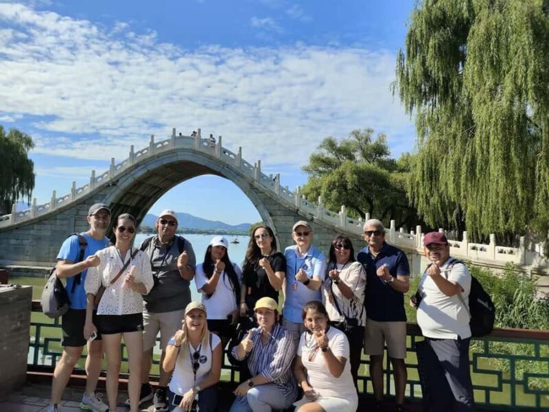 Beijing: Mutianyu Great Wall & Summer Palace Scenic Bus Tour - Key Points