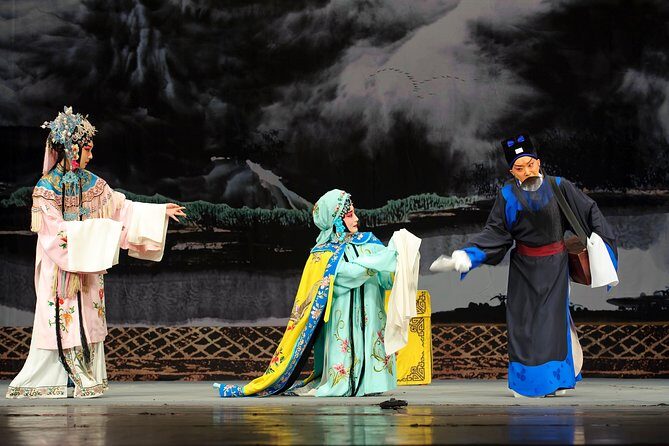 Beijing Night Tour- Peking Opera with Transfer - Key Points