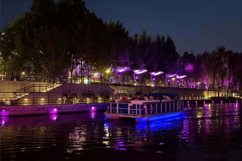 Beijing: Panjiayuan Market&Liangma River Cruise Night Tour - The Authenticity Factor: What Makes This Tour Special