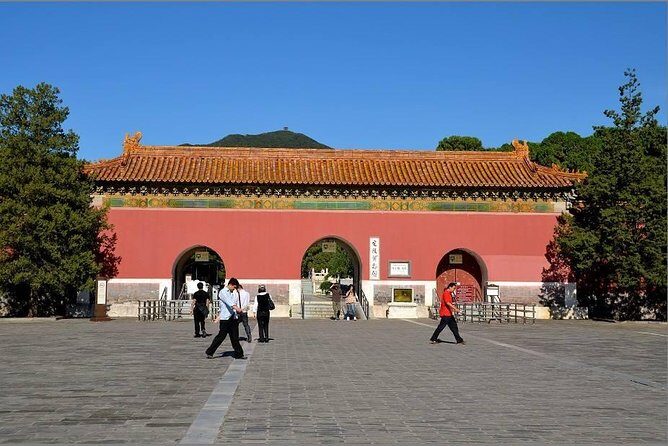 Beijing Private Layover Tour: Mutianyu Great Wall and Ming Tombs - Make the Most of Your Time