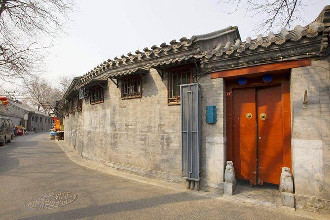 Beijing Private Layover Tour of Forbidden City Houhai Hutong and Local Delicacy - A Closer Look at the Itinerary