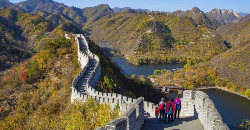 Beijing: Private Tour to Mutianyu & Huanghuacheng Great Wall - The Hidden Beauty of Huanghuacheng Waterside — Less Crowded, More Scenic
