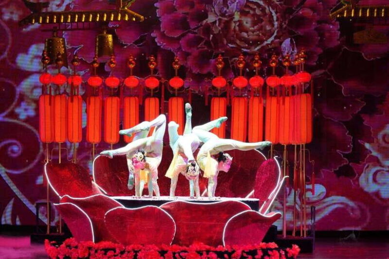 Beijing: Red Theatre Acrobatics show viewing Chinese culture - What’s Included in Your Ticket?