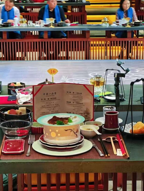 Beijing Royal Banquet with Chinese culture prefermance - Key Points