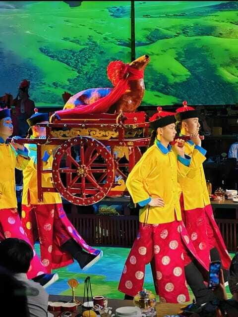 Beijing Royal Banquet with Chinese culture prefermance - Who Will Appreciate This Experience?