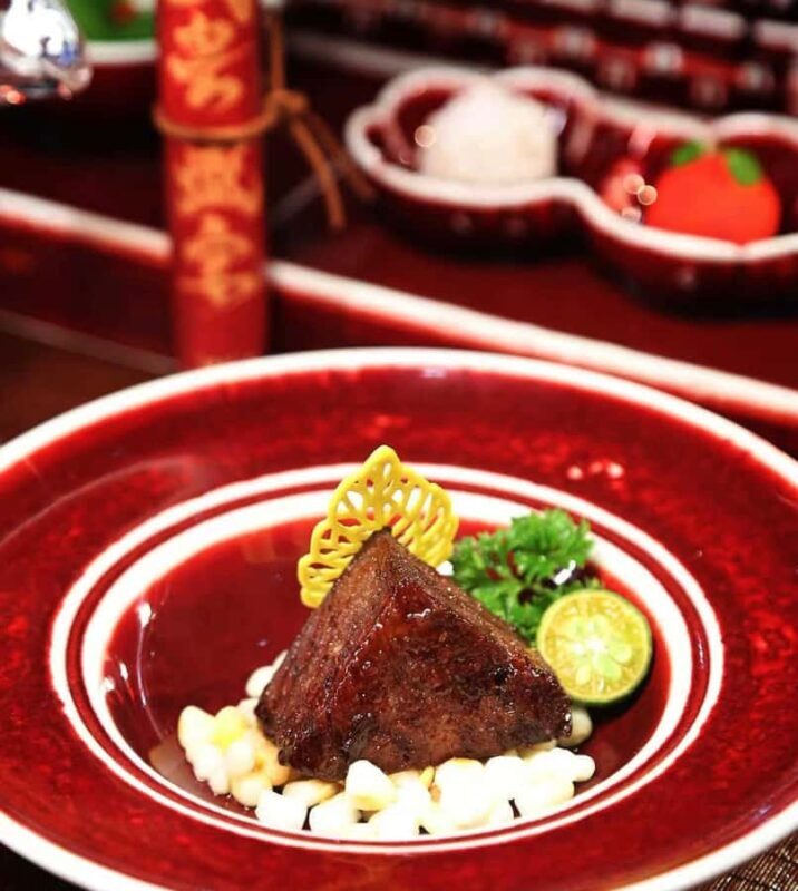 Beijing: Royal Cultural Dinner Show YanWaiYan - Key Points